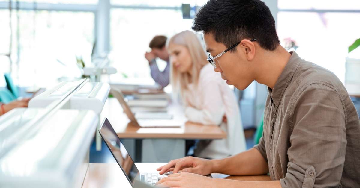 Challenges and opportunities of online education for institutions of ...