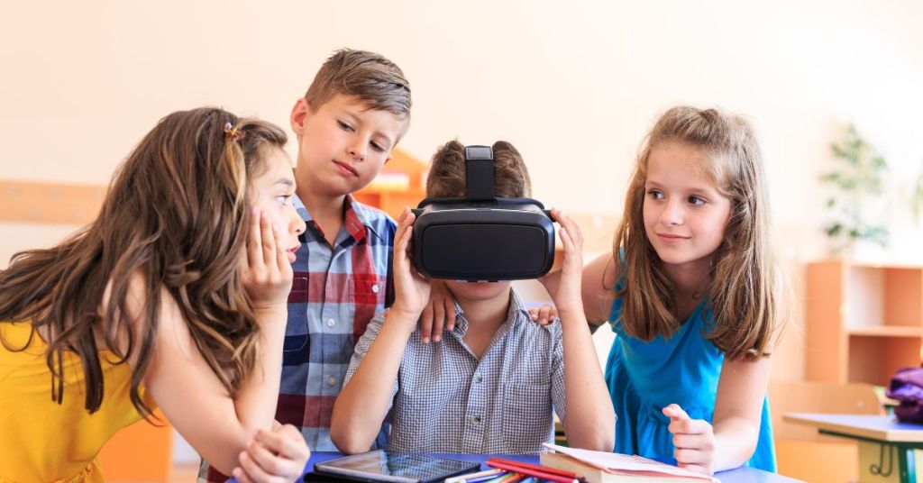 Immersive Technology in Education - EDUtech_talks